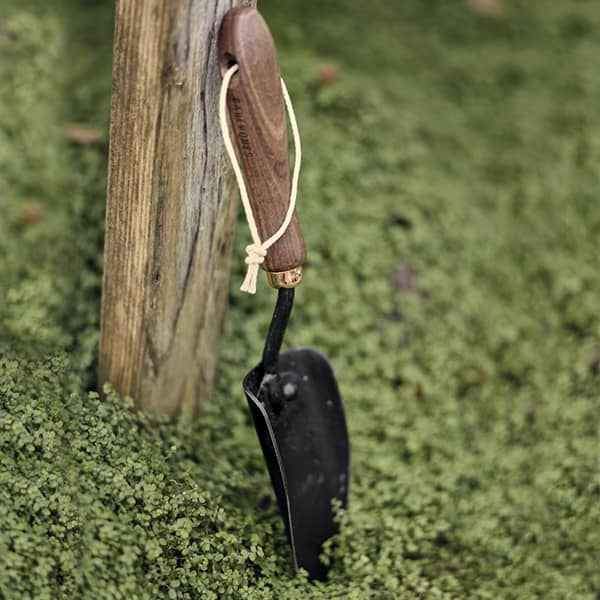 Garden Hand Tool Spade | Lehman's